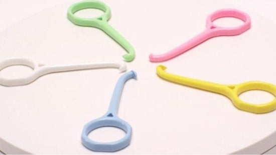 Aligner Removal Pull Tool by AlignerCo